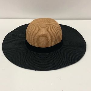 Accessories | Two Tone Black Large Brim Sun Hat | Poshmark